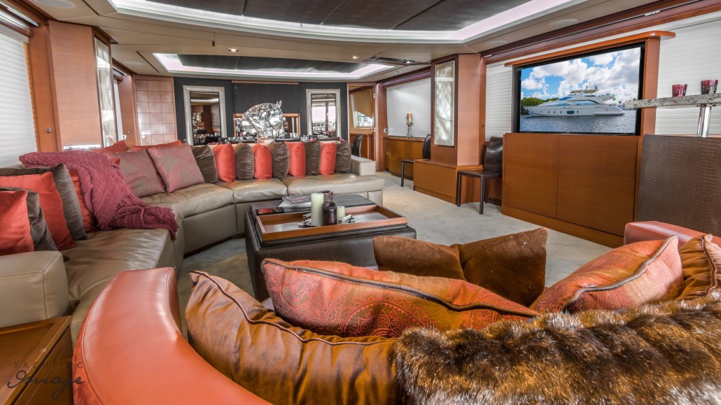 Yacht AZIMUT YCG 120', Azimut | CHARTERWORLD Luxury Superyacht Charters